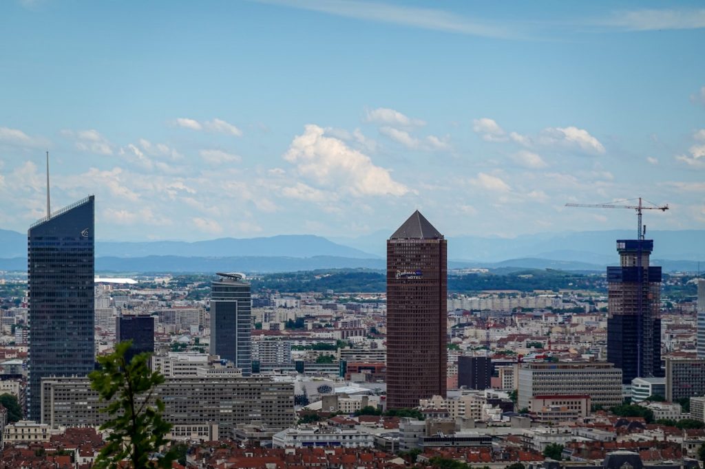 Solution de transport vers l'aéroport et le centre-ville de Lyon ...